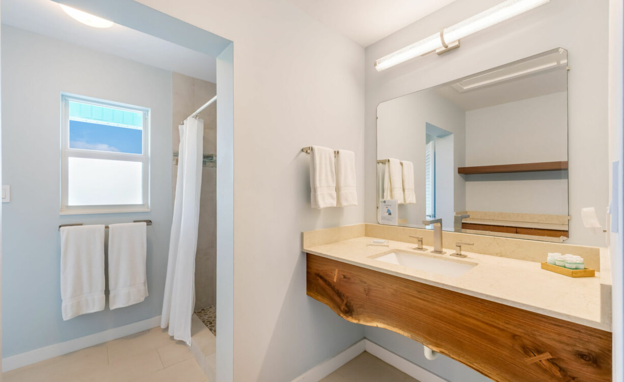 Pirates Point Beach Resort, 9.95 Acres Of Waterfront Land — Property ...