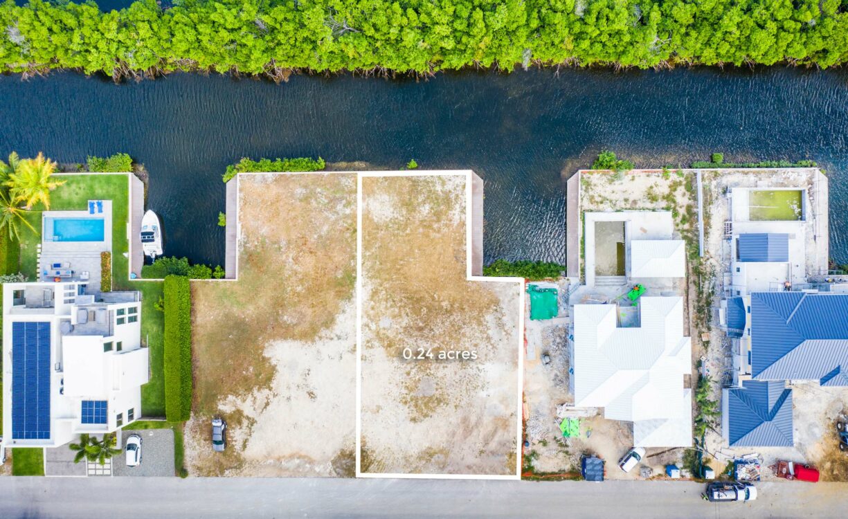 Clipper Bay 0.24 Acres With 50 Ft Boat Dock — Property Cayman | Real ...
