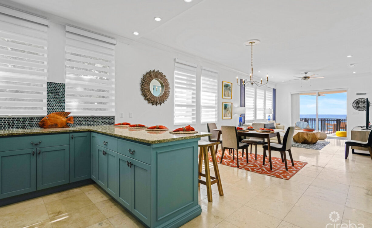 Kisha 105 | 2bdrm Waterfront Walkout -coastal Chic Corner Unit ...