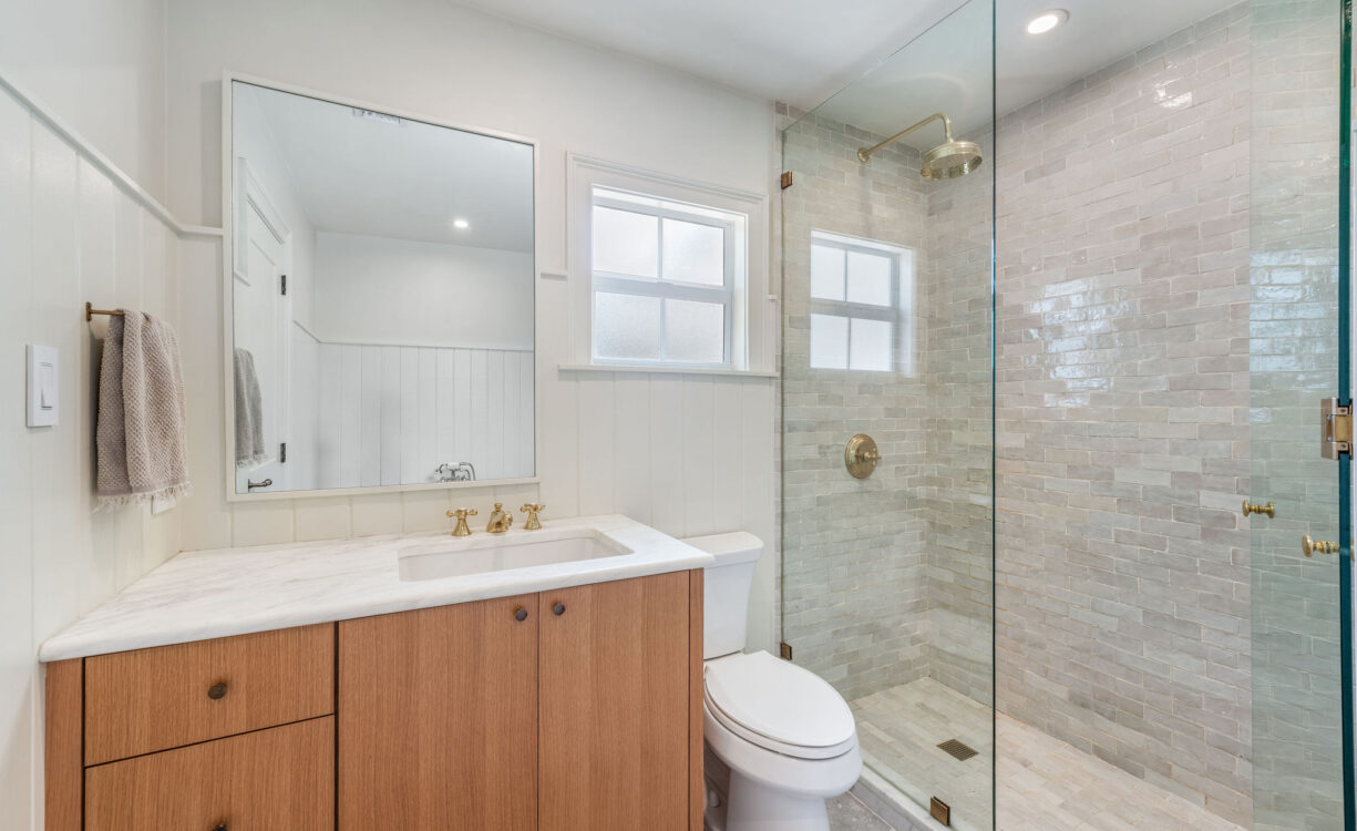Snug Harbour Designer Renovated 4 Bedroom Home — Property Cayman | Real ...