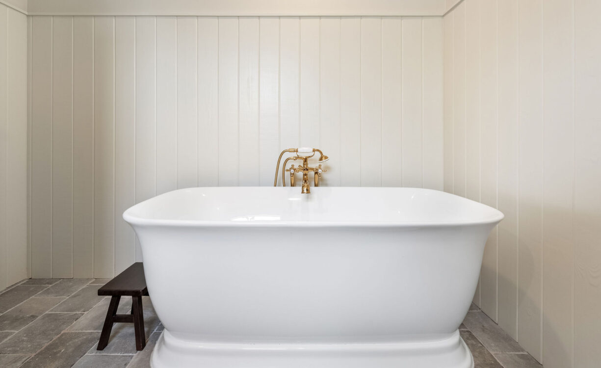 Snug Harbour Designer Renovated 4 Bedroom Home — Property Cayman | Real ...