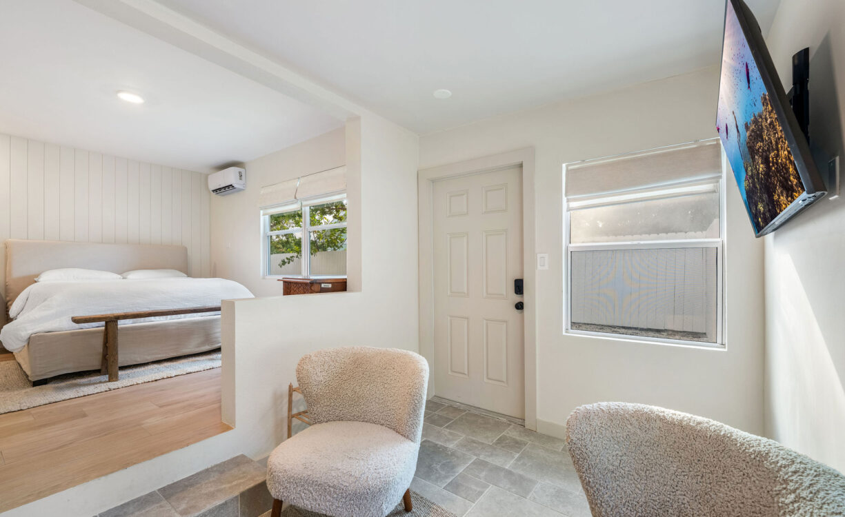 Snug Harbour Designer Renovated 4 Bedroom Home — Property Cayman | Real ...